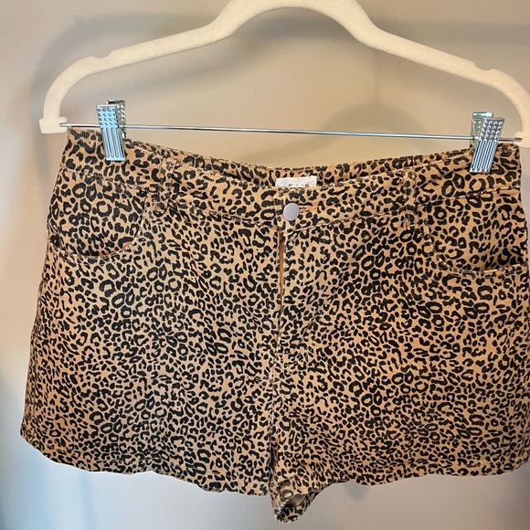 Le Lis | Shorts | Leopard Print Womens High Waisted Shorts | Poshmark